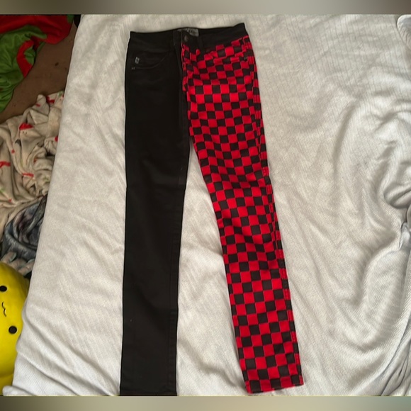 Royal Bones | Bottoms | One Side Plane Black And The Other With Red ...